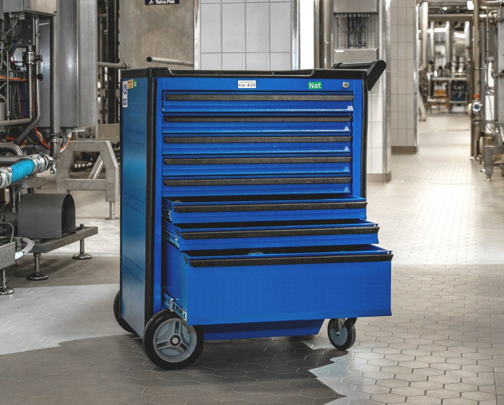 FrieslandCampina - Chariots à outils efficaces